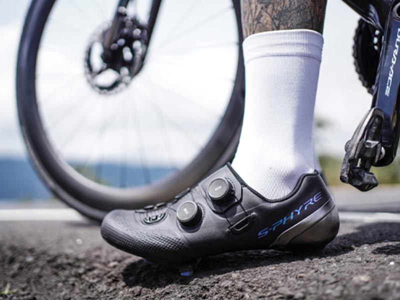 Apakah Pakai Sepatu Sepeda itu Penting? | RODALINK INDONESIA