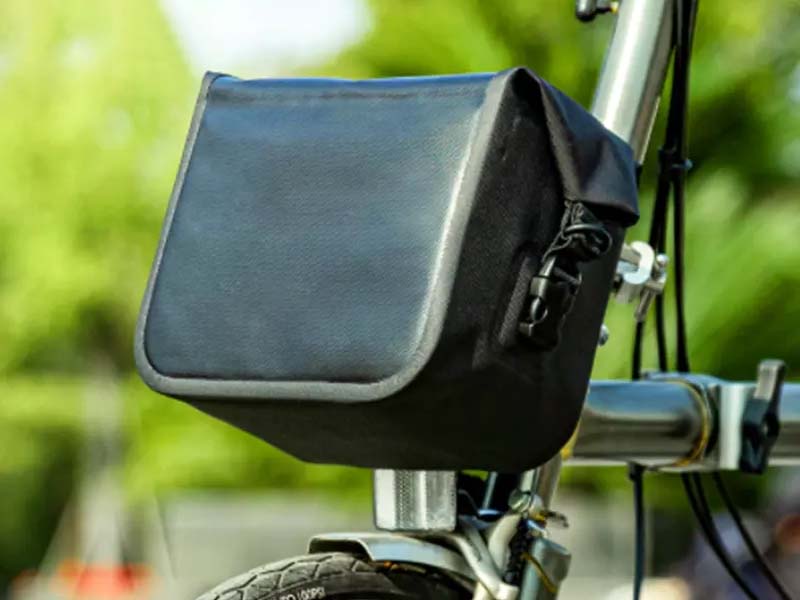 9 Aksesoris Sepeda Lipat yang Harus Kamu Punya | RODALINK INDONESIA