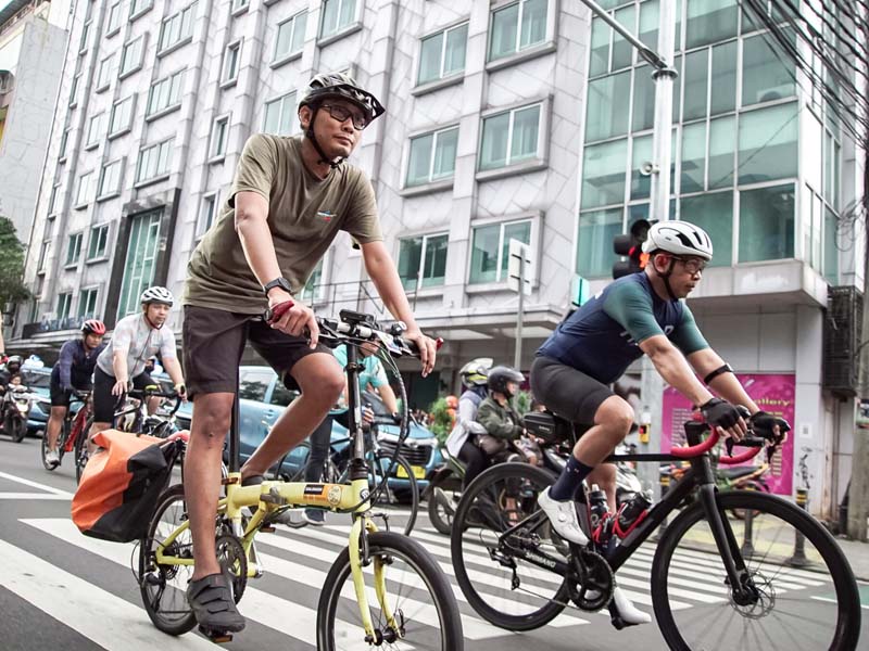 Ide Ngabuburit Seru dan Sehat: Gowes Sepeda Perkotaan | RODALINK INDONESIA