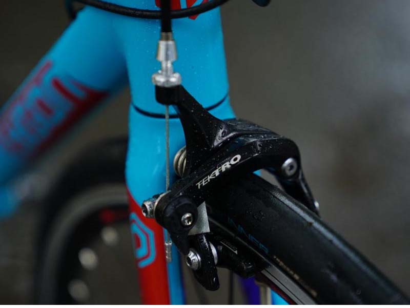 Panduan Lengkap Jenis-Jenis Rem Sepeda Balap | RODALINK INDONESIA