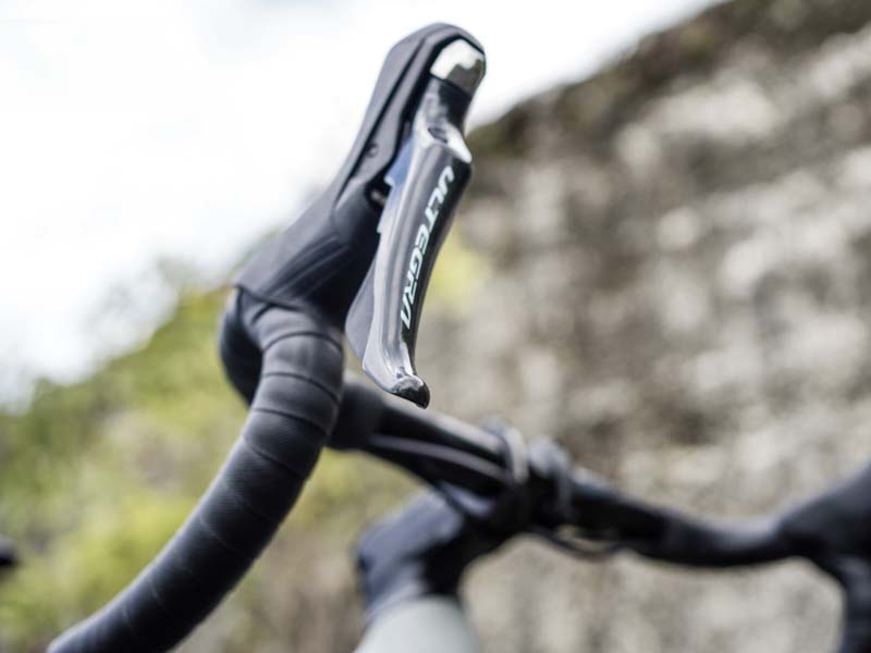 Panduan Lengkap Jenis-Jenis Rem Sepeda Balap | RODALINK INDONESIA