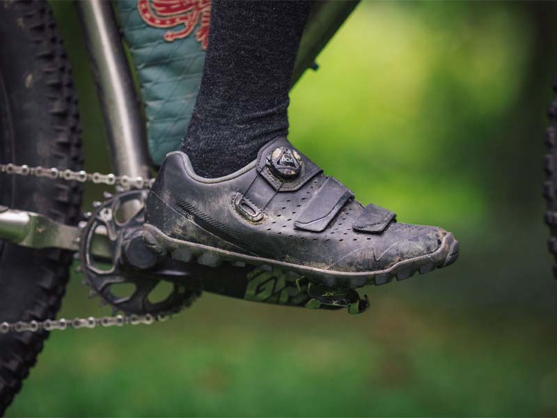 4 Top MTB Shoes for Ultimate Off-Roading Adventures | RODALINK MALAYSIA