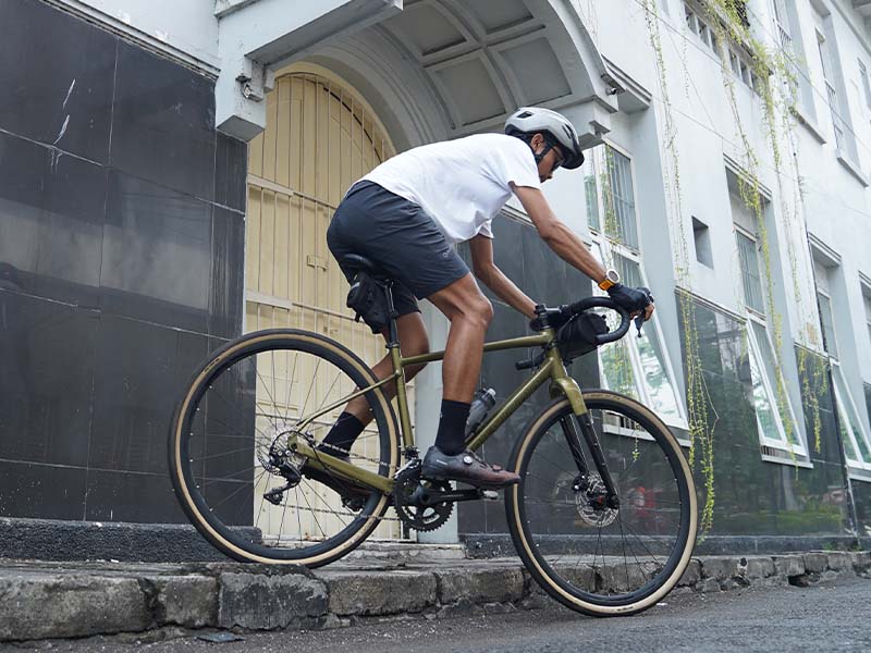 Explore the Unpaved Paths: Get to Know Polygon Gravel Bikes | RODALINK ...