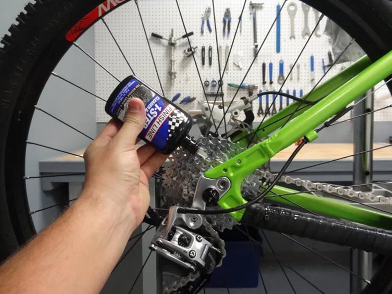 Bike Maintenance: 5 Steps to Lubricate Your Chain | RODALINK MALAYSIA