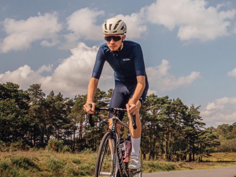 Cheap Helmet Smart Buy or Safety Risk? | RODALINK SINGAPORE